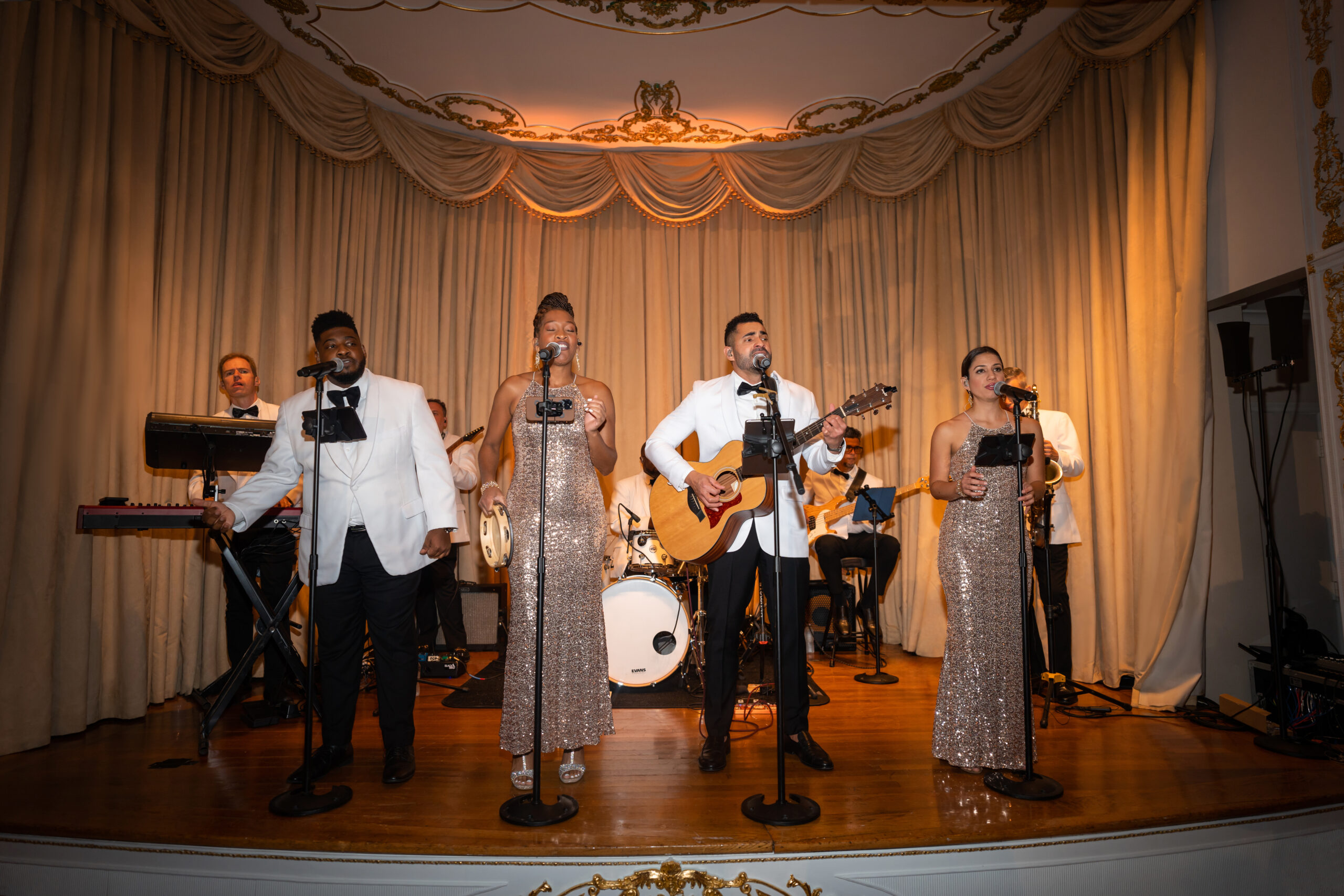 The Social Dance Band - Aragon Artists